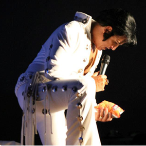 Damian Mullin is Elvis Forever; award-winning Elvis Presley Tribute Artist